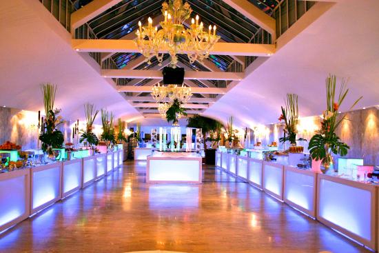 Best Conference Venues in Paris - vFairs.com